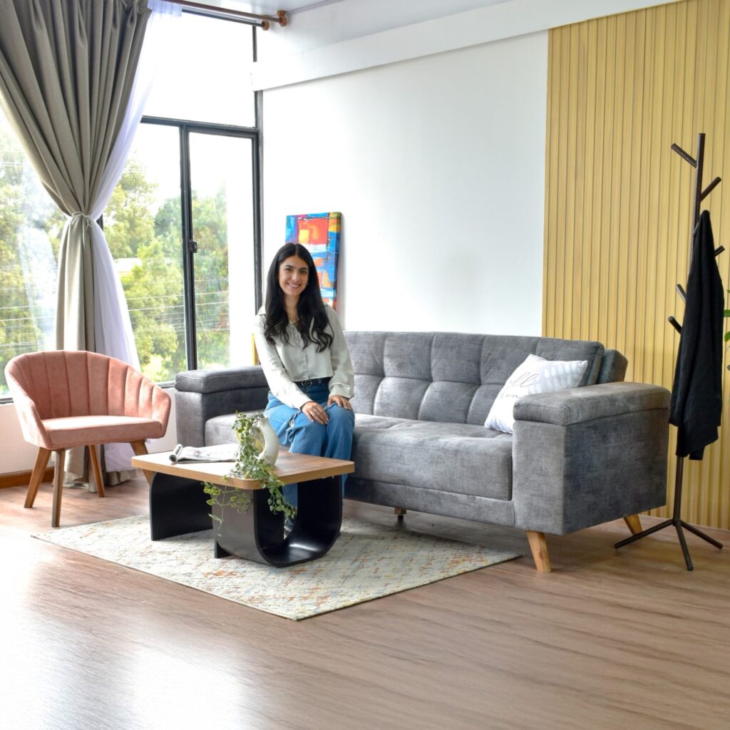 Sala con Sofa Cama Moretto + Poltrona Shanghai y Mesa Centro Ark ...